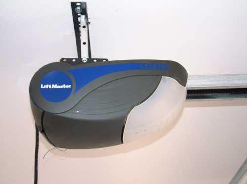 Example of a Lift-Master 4400 & 4100